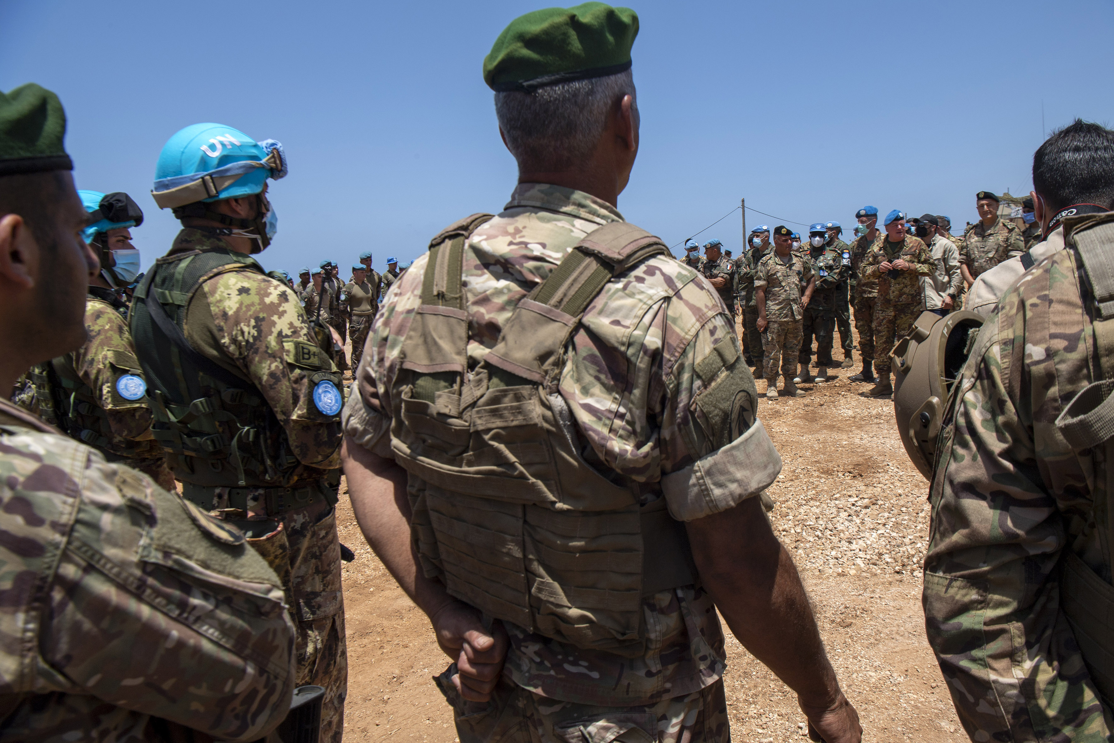 UNIFIL and LAF troops carry out live-fire drill | UNIFIL