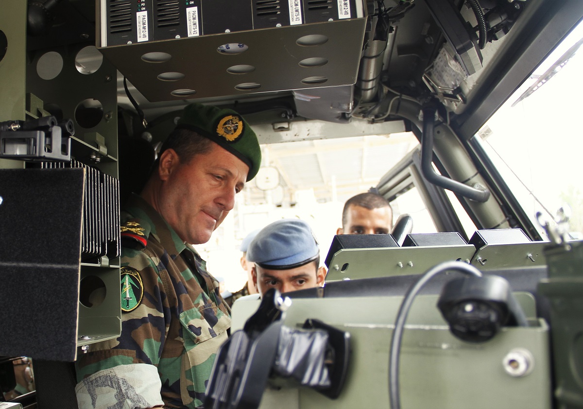 LAF’s 5th Regiment Commander visits UNIFIL’s SECEAST HQ | UNIFIL