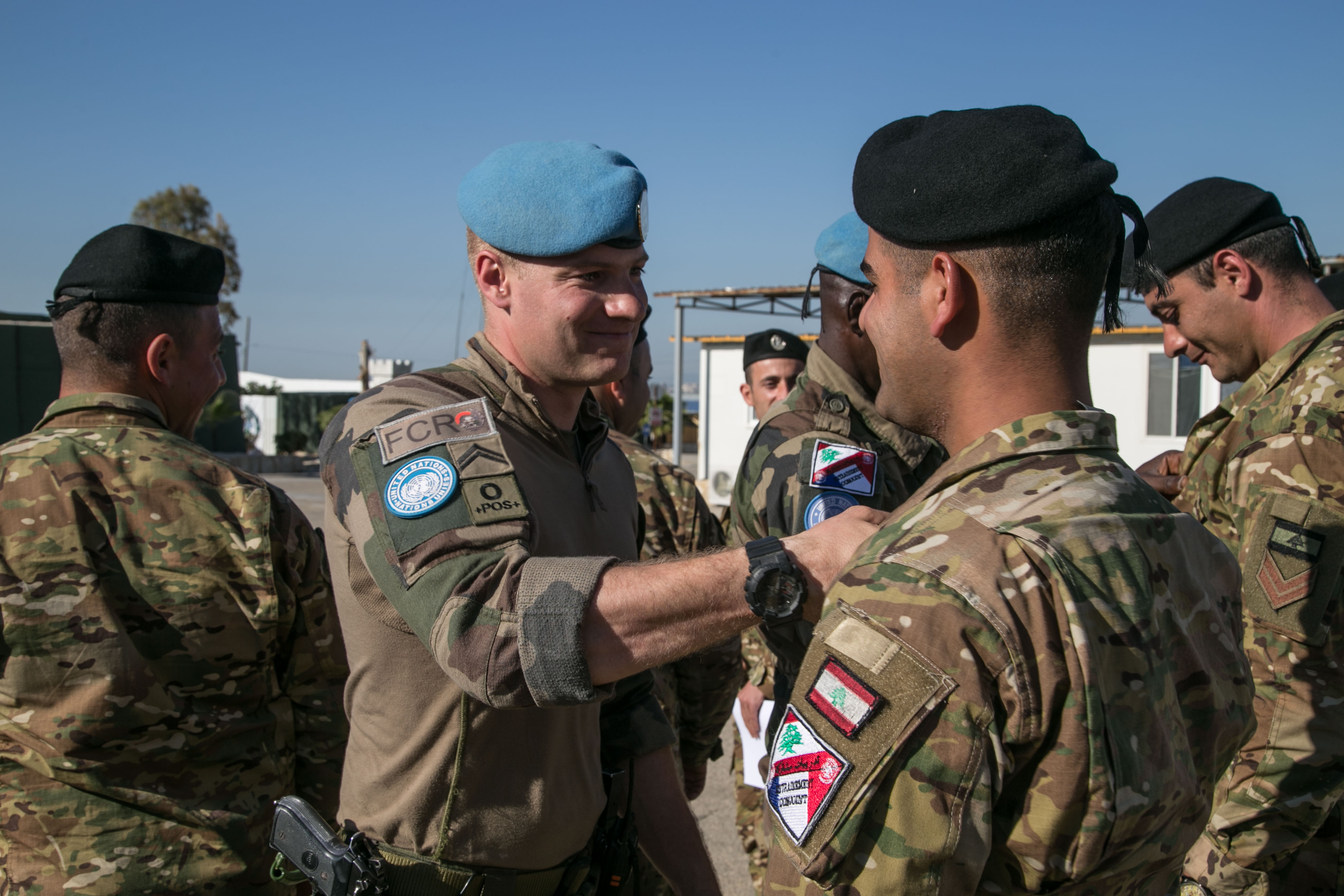 French peacekeepers train together with LAF dog handlers | UNIFIL