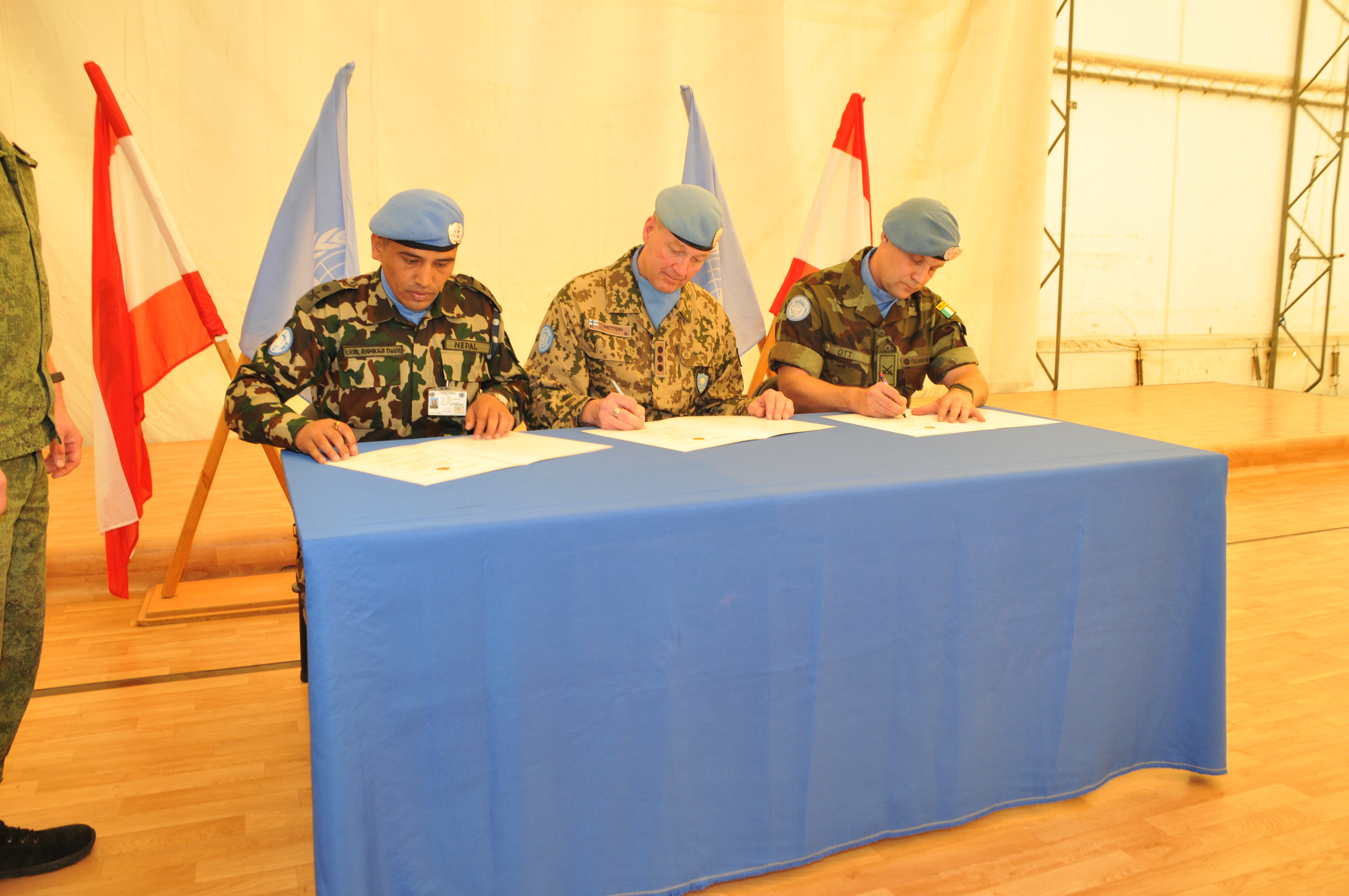 Nepalese officer takes over command of OGL | UNIFIL