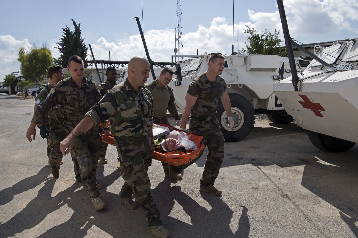 Dramatic medical evacuation exercise by UNIFIL peacekeepers | UNIFIL