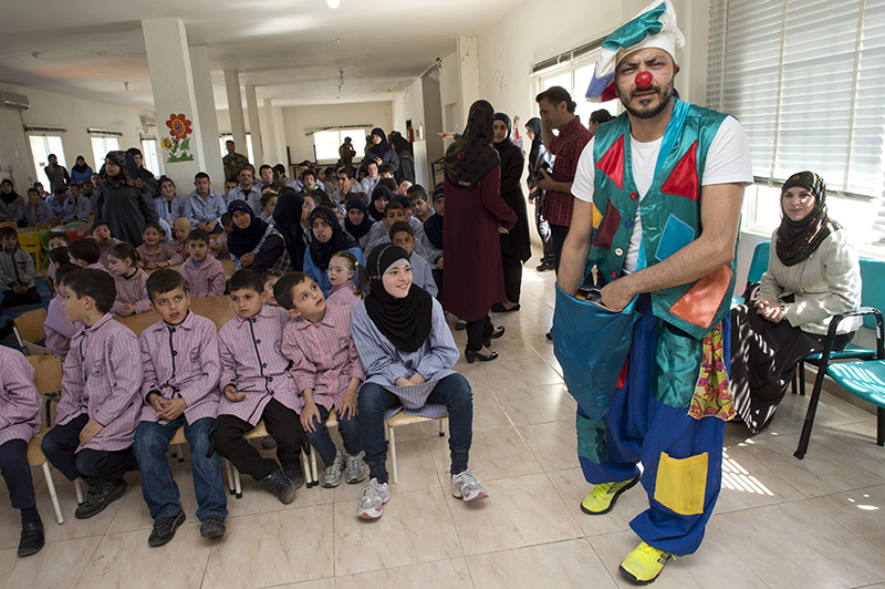 Clown Therapy: “We are all the same when we smile” | UNIFIL